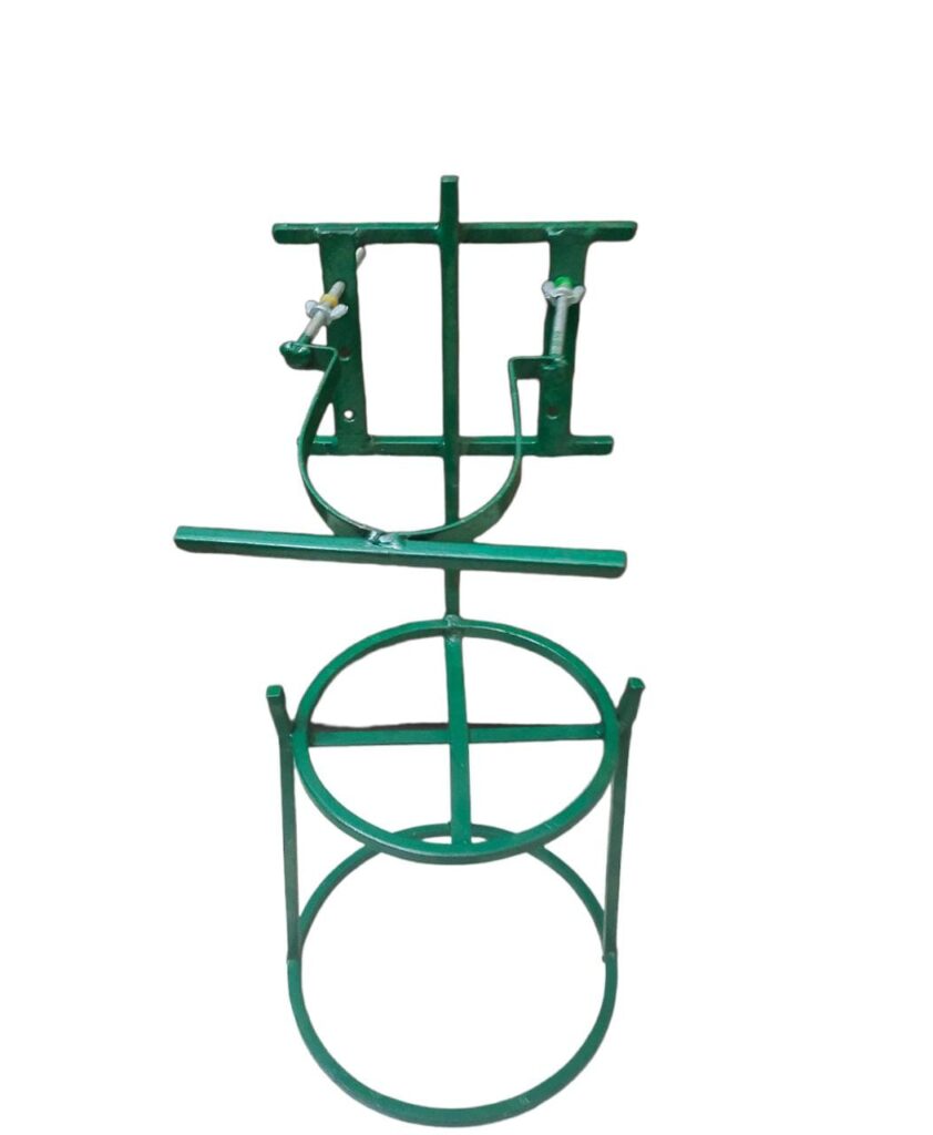 Varalakshmi saree draping stand - Sai Trendy Collections